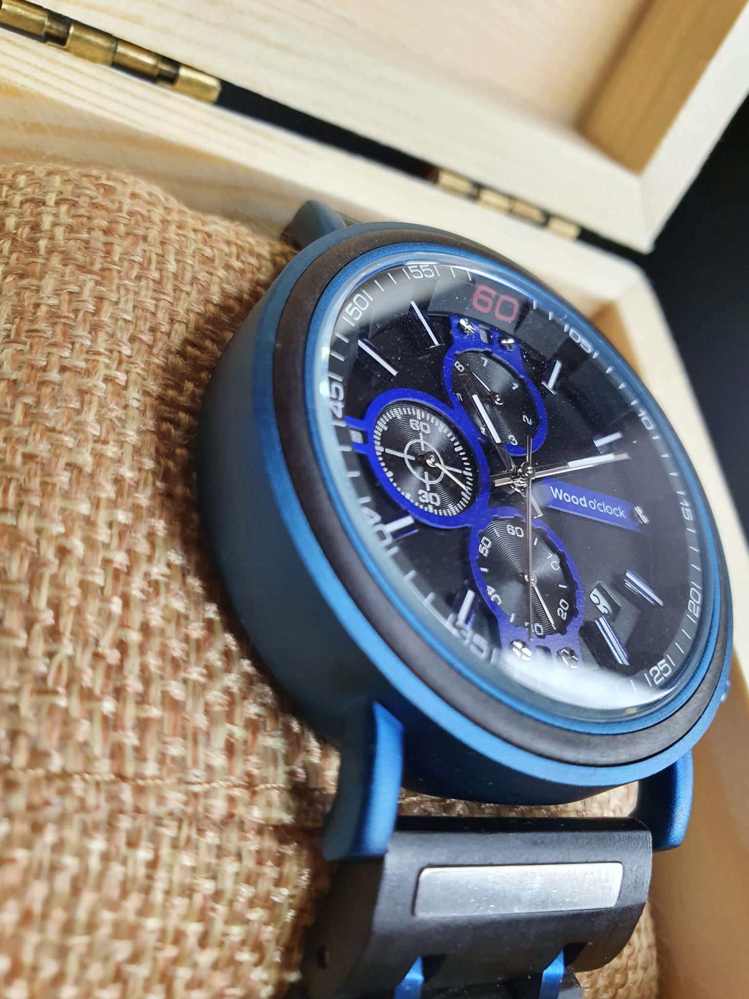 Holzuhr Berggipfel von Wood o'clock im Test - freitest.de